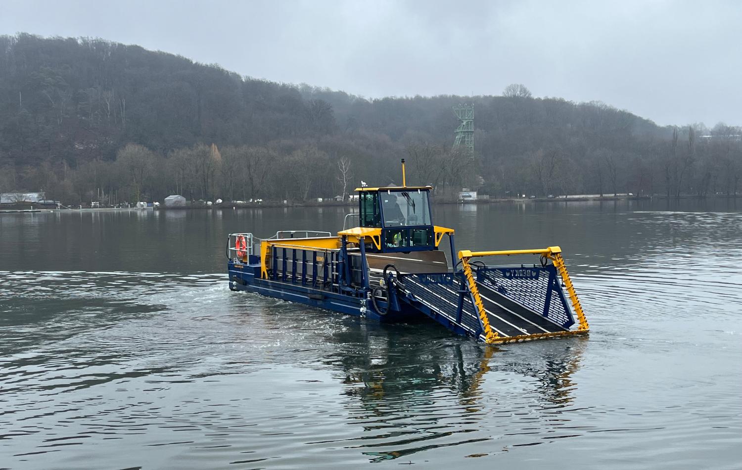 Berky Big Weed Harvester Triton 1500